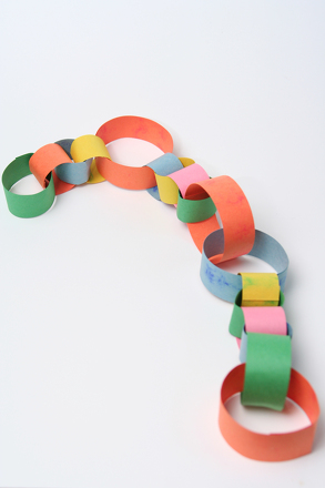 Make a Paper Chain Calendar | Activity | Education.com